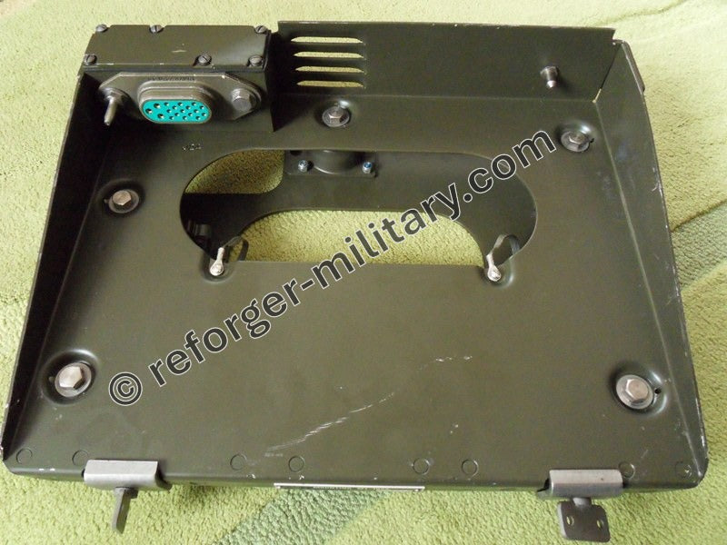 Mount MT-1029/VRC mit Schwingungsdämpfer – Reforger Military Online Store