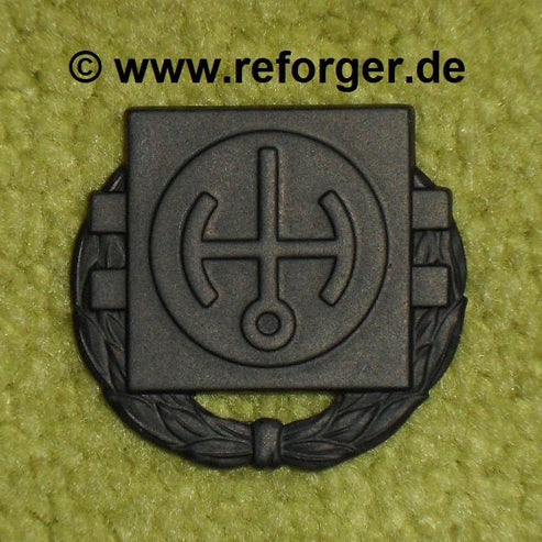 U.S. Army Nuclear Reactor Operator Qualification Badge – Reforger ...